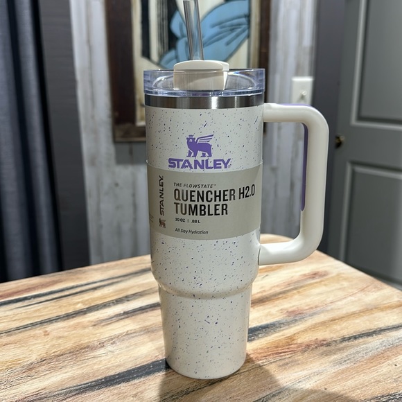 Stanley | Dining | Stanley 3oz Cream Speckle | Poshmark